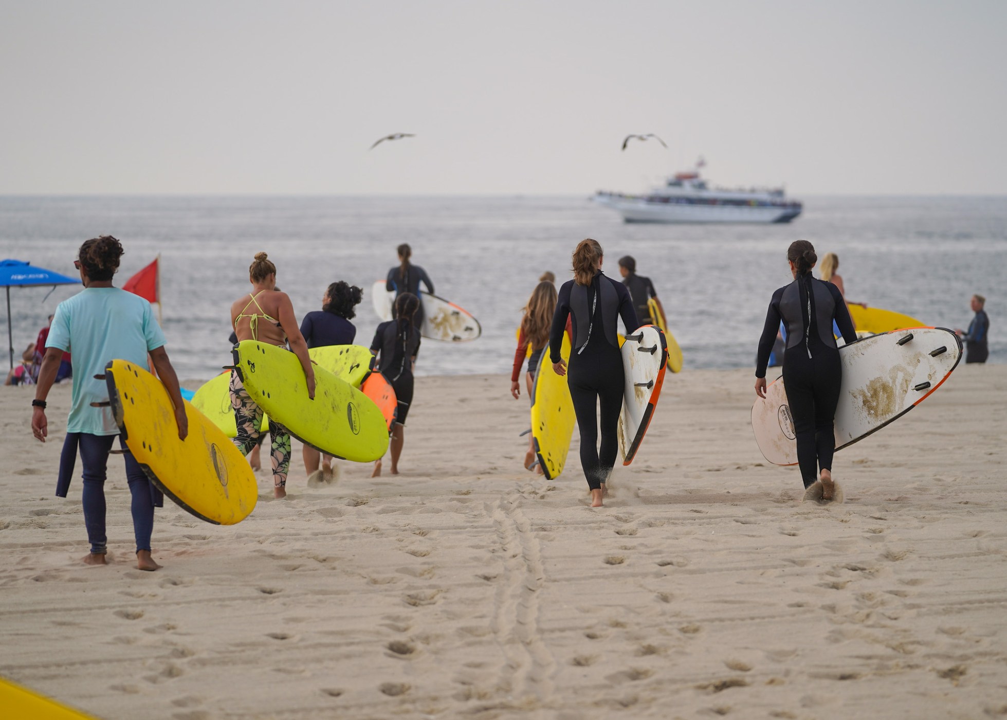 Take Your Team Surfing – Summertime Surf